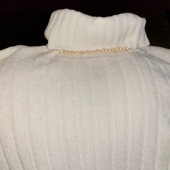 edge | Sweaters | Edge White Ribbed Turtleneck Sweater Xxl | Poshmark